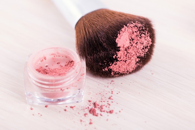 Blushers: types and properties